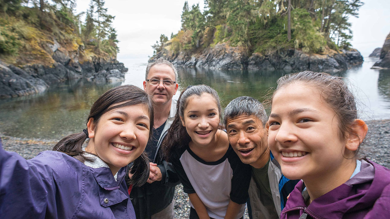 Travel Checklist: 5 Family Tips for a Smooth Vacation - BC Living